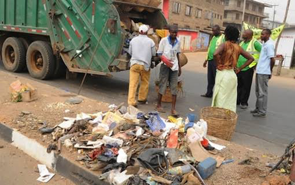 Lagos Govt. charges residents to patronise PSP operators – The Business ...